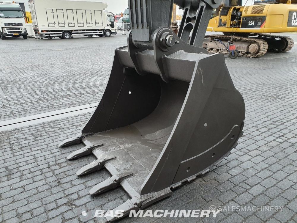 VOLVO EC350DL Year: 2018 Price: 155 000 EUR New Crawler Excavators For ...